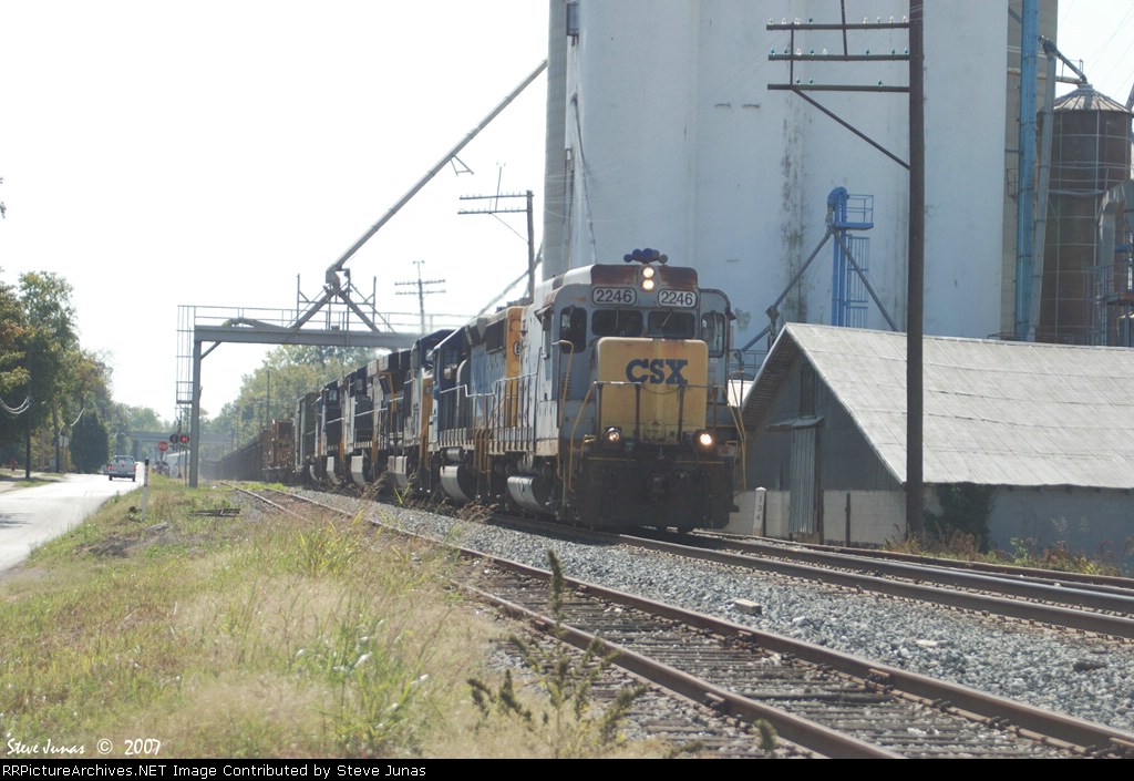 CSX 2246 leads a work train northbound